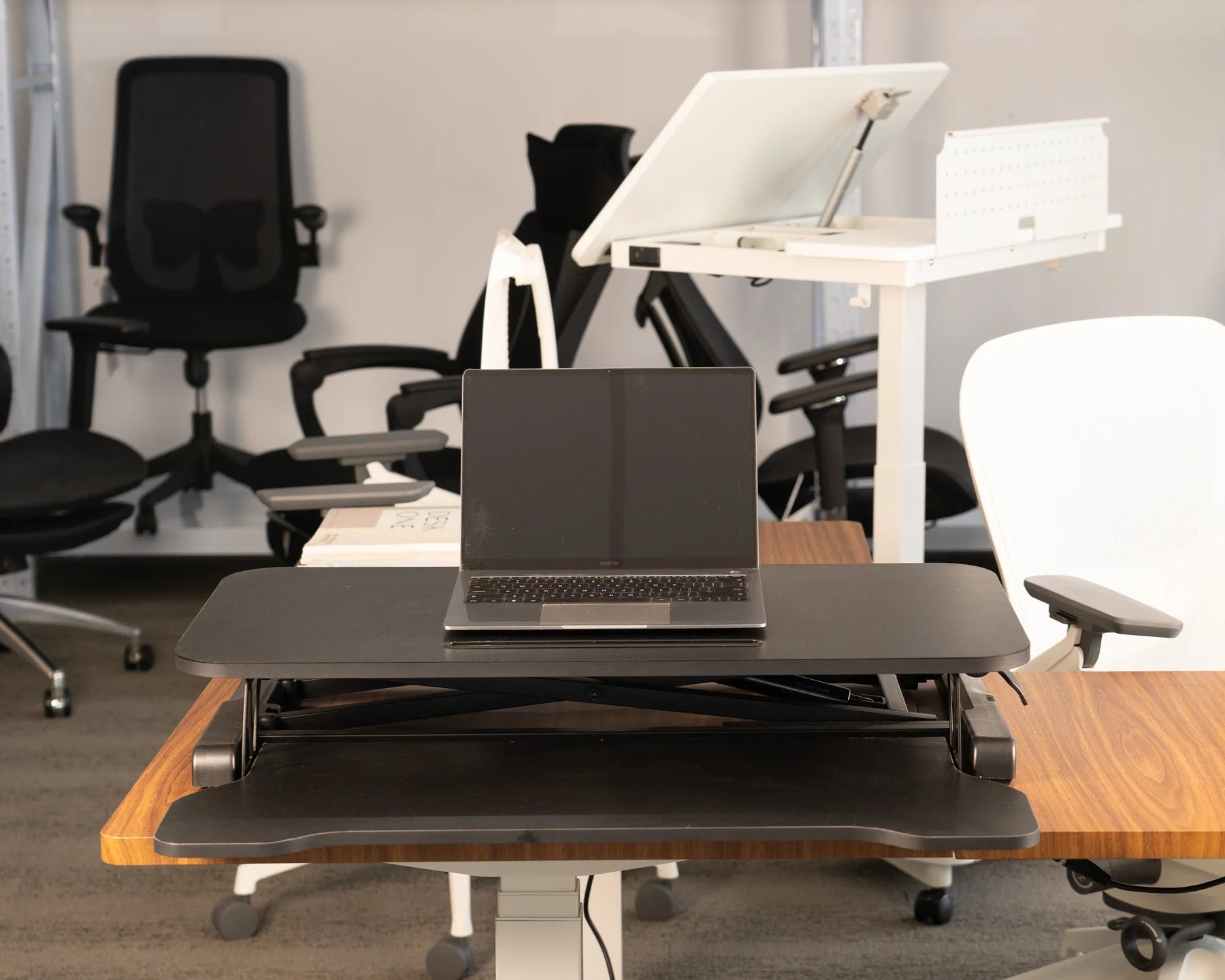 10 Best Adjustable Laptop Desks for Comfort and Productivity in 2024 ...